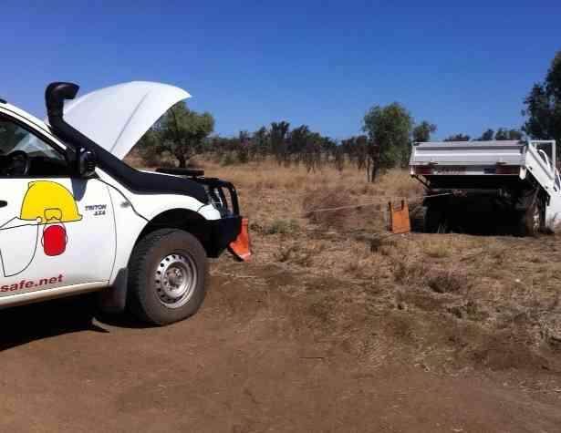 4WD Vehicle Recovery - Bogged